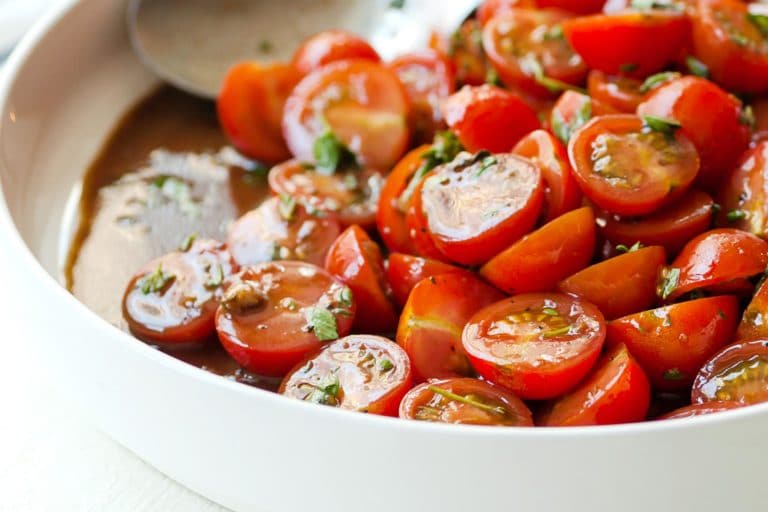 10-Minute Cherry Tomato Salad Recipe — The Mom 100