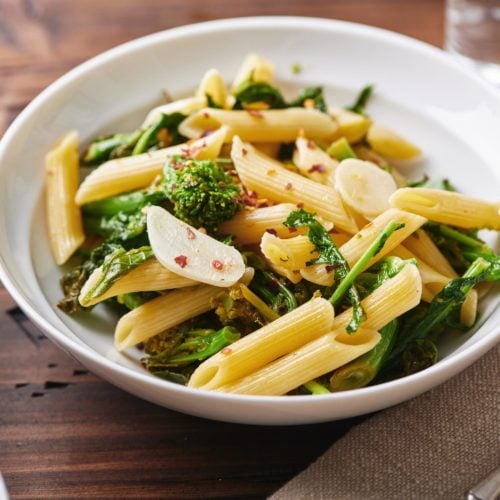 Pasta with Broccoli Rabe Recipe [Under 30 Minutes!] — The Mom 100