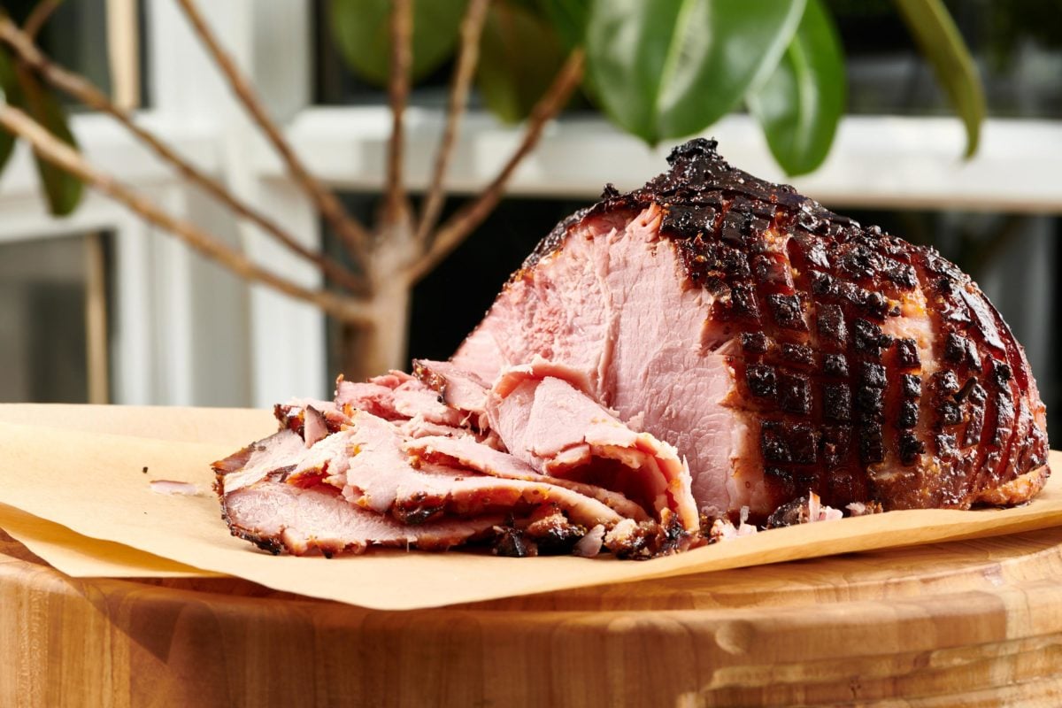 Classic Baked Ham Recipe with Brown Sugar Glaze — The Mom 100