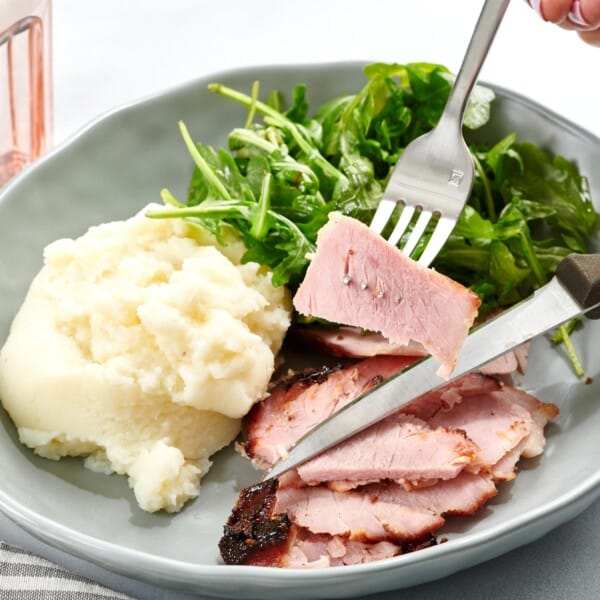 Classic Baked Ham Recipe with Brown Sugar Glaze — The Mom 100
