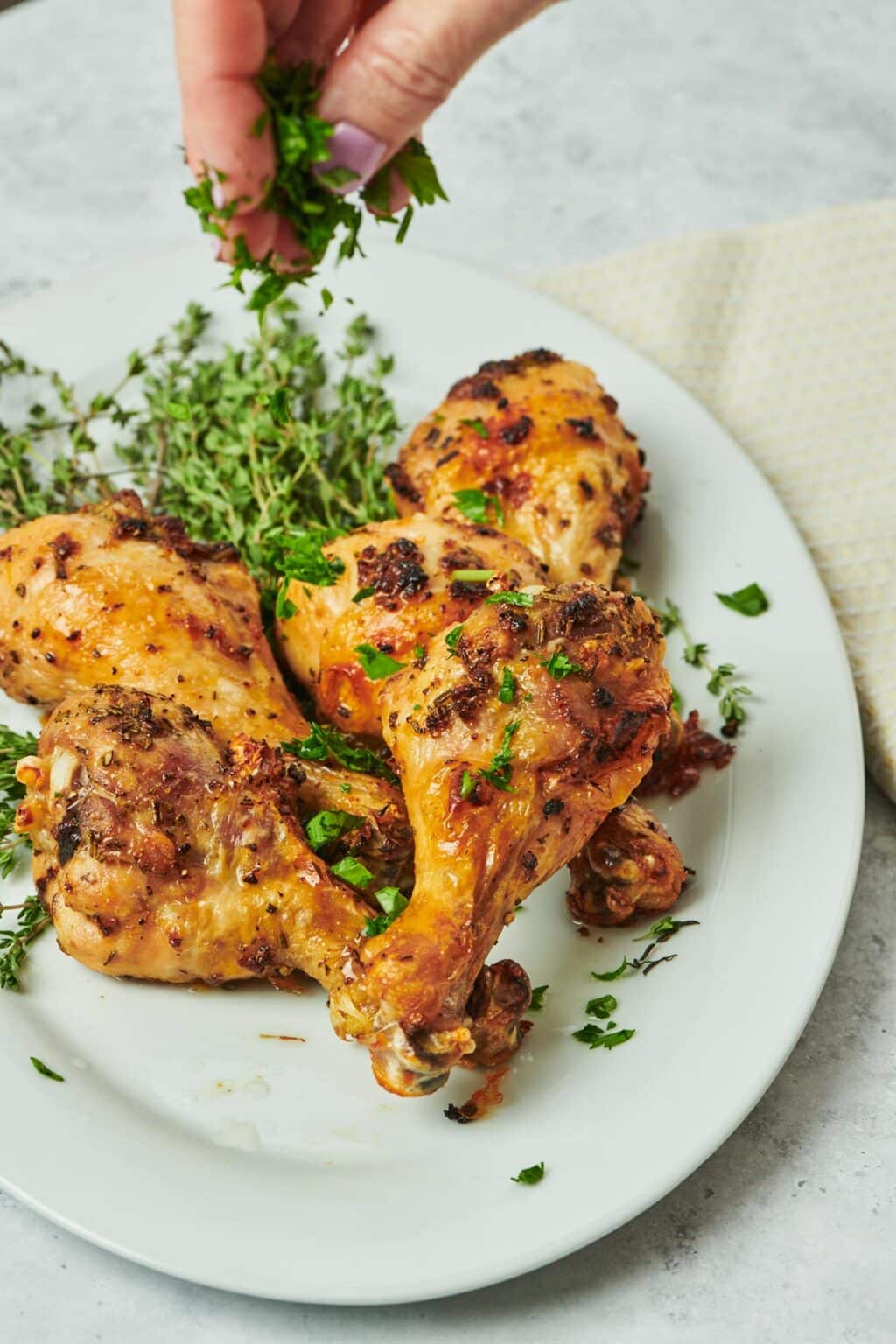Crispy Oven-Baked Chicken Drumsticks Recipe — The Mom 100