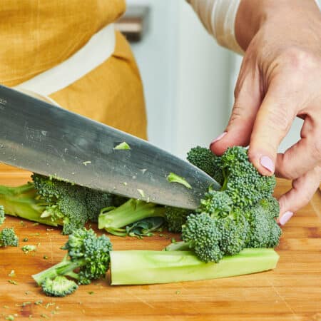 How to Cut and Cook Broccoli — The Mom 100